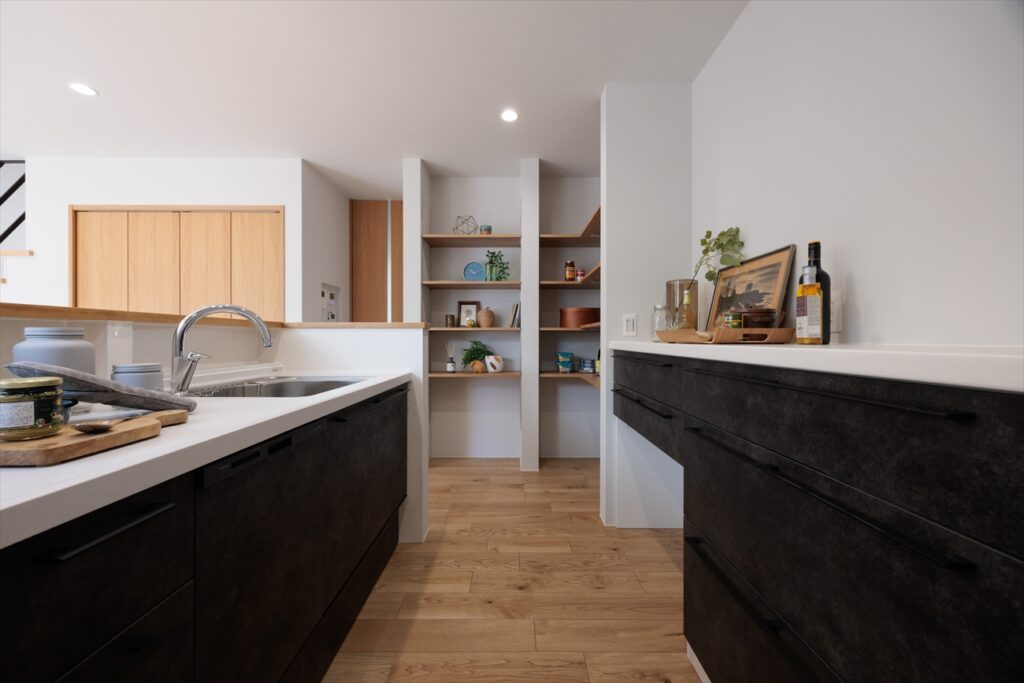 平屋・4LDKには何坪必要？延床面積、土地面積、価格相場｜動線など間取りのポイントも解説 | 福井の注文住宅・工務店ノークホームズ