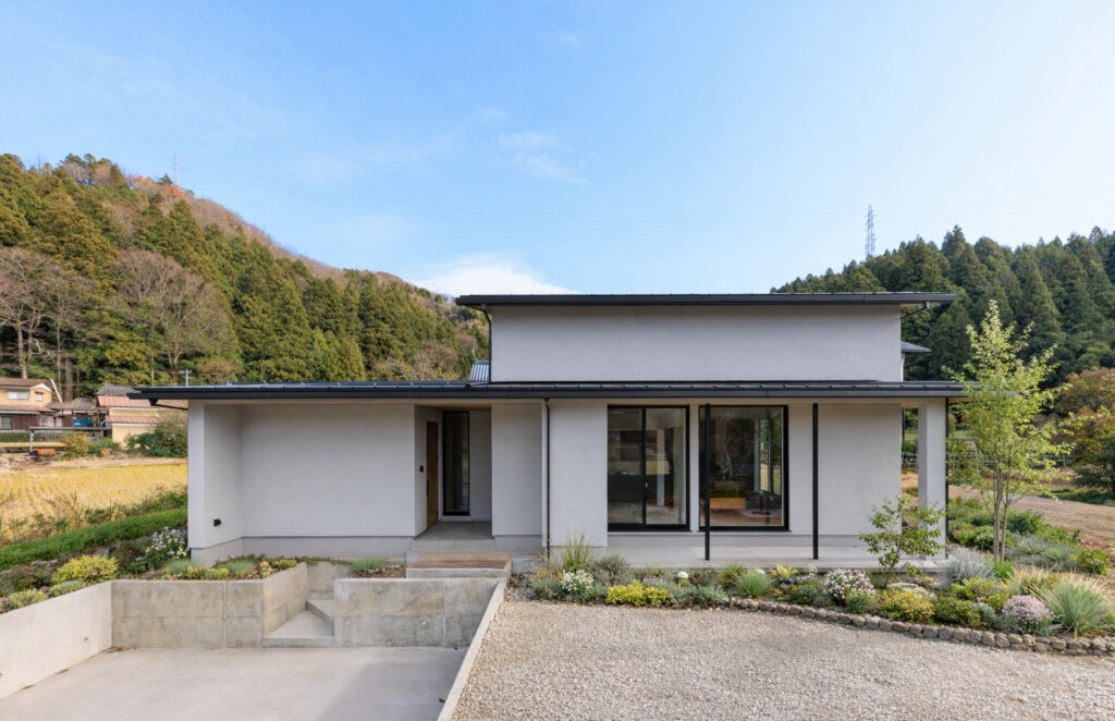 日々を整える、 穏やかなジャパンディの住まい。｜福井県勝山市注文住宅 | NORQ | 施工事例 | 福井の注文住宅・工務店ノークホームズ